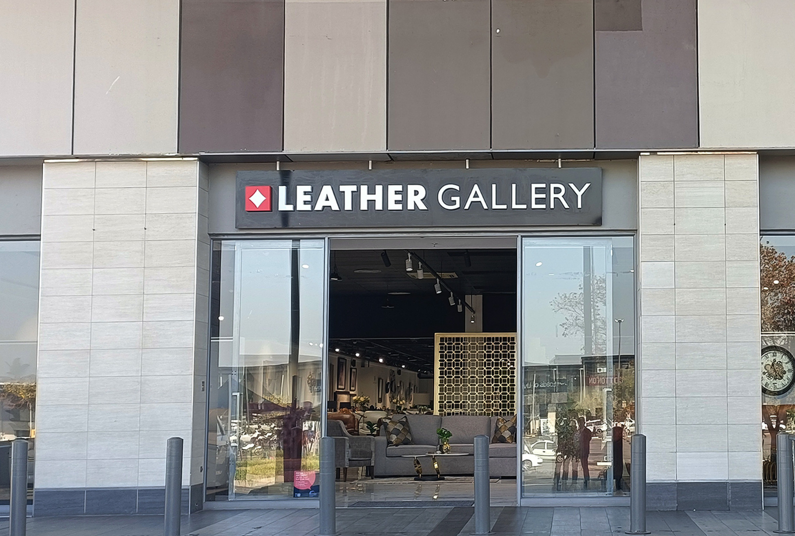 ENJOY FREE DELIVERY ON ONLINE ORDERS OVER R3000*